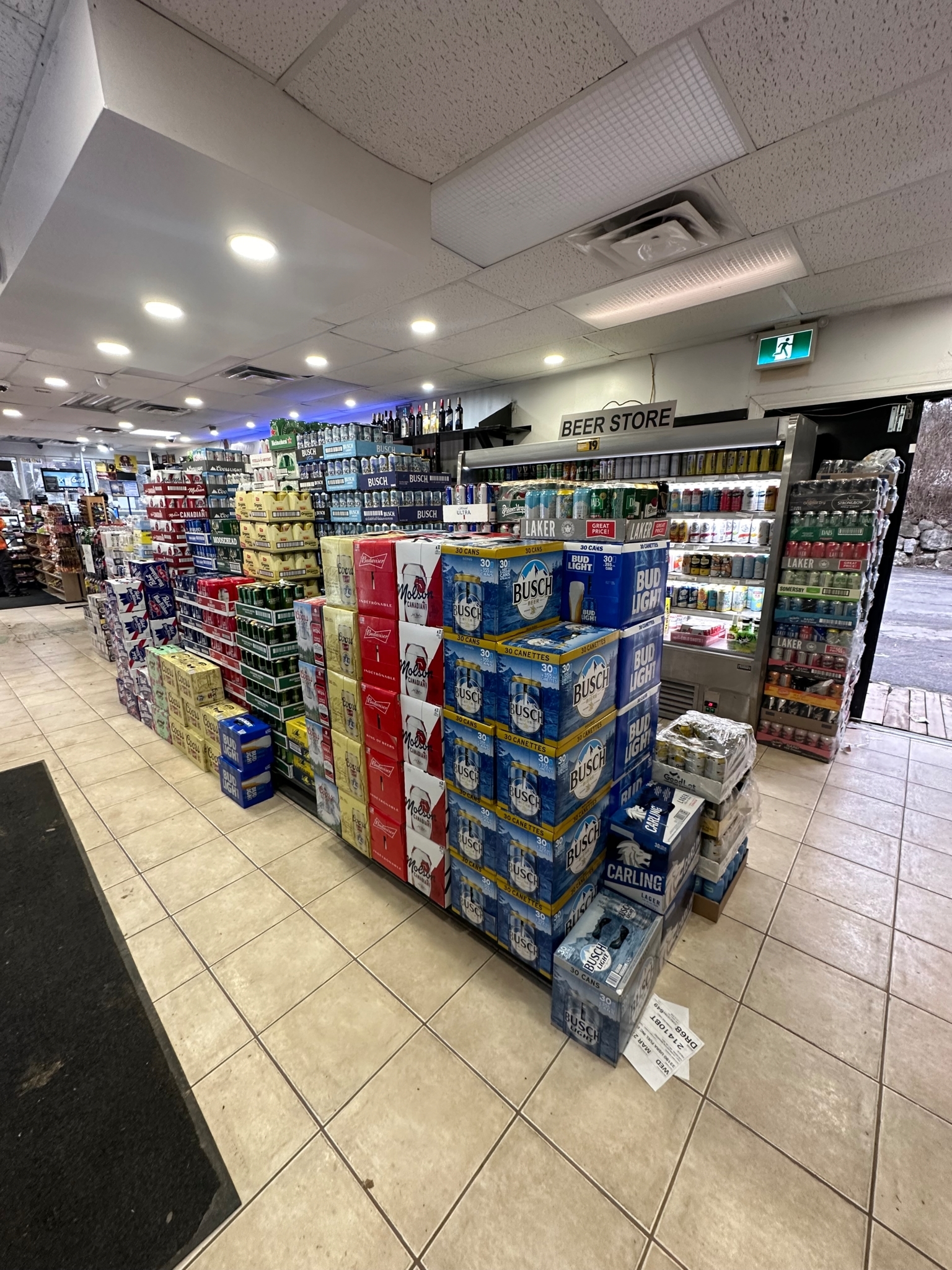 Esso LCBO & BEER STORE Caledon - Opening Hours - 1521 Charleston Siderd ...