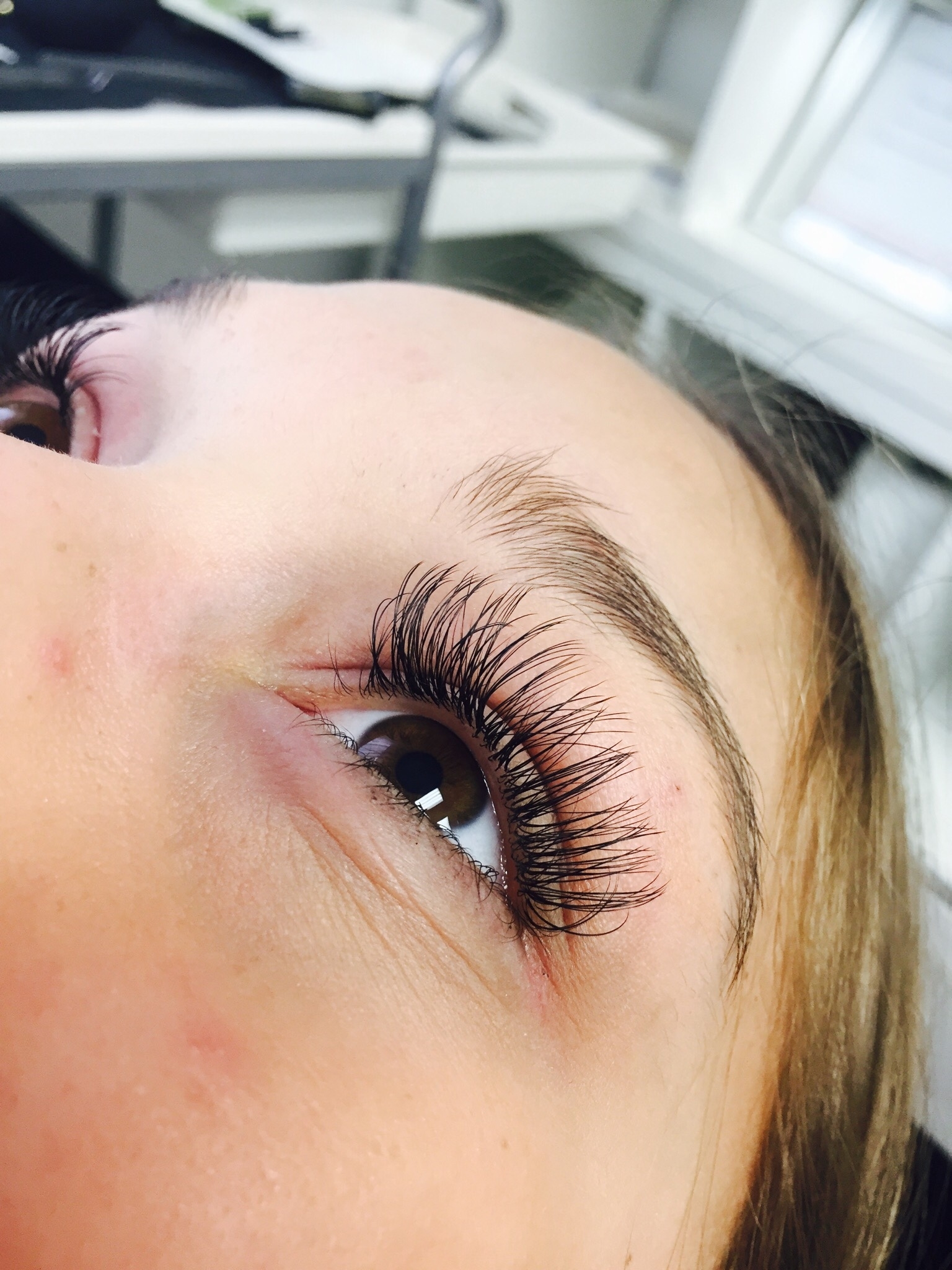 Diva Yna Extension de Cils - 985, boul Lachapelle, Saint-Jérôme, QC