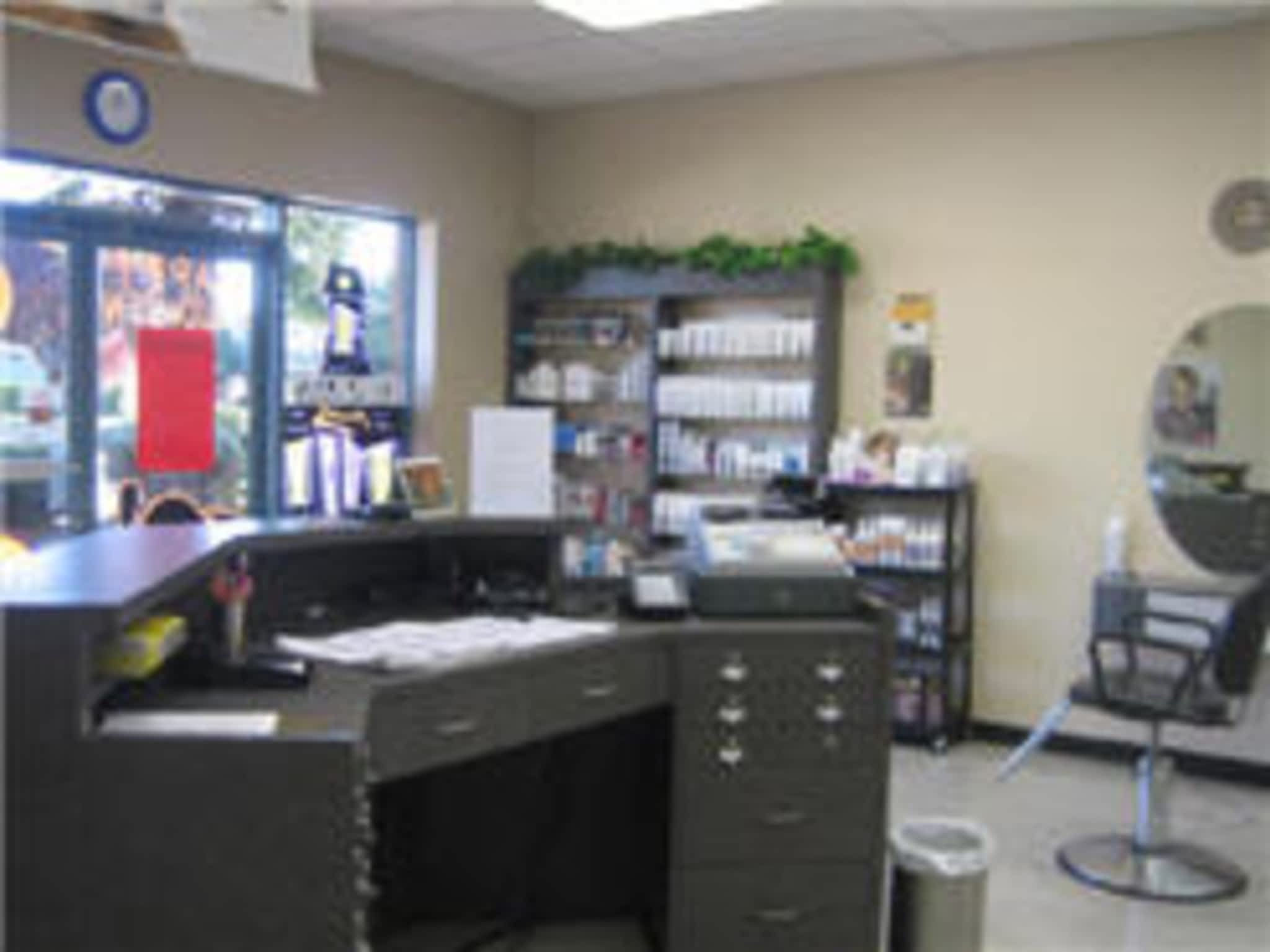 Magicuts - Victoria, BC - 70-797 Hillside Ave | Canpages