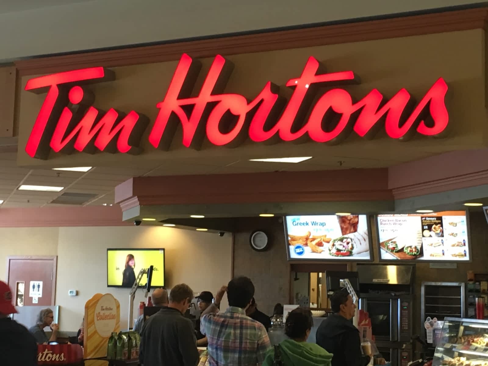 Tim Hortons - Menu, Hours & Prices - 5111 Northland Dr Nw, Calgary, AB