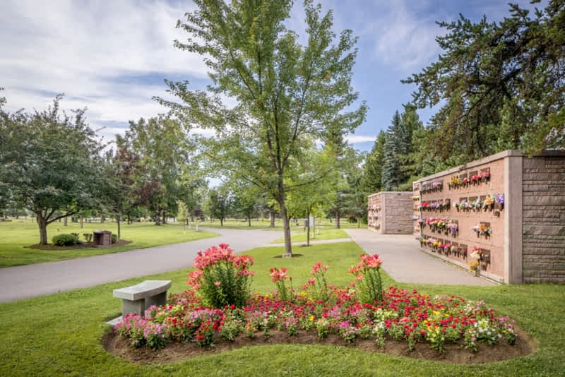 Sunset Memorial Gardens - Thunder Bay, ON - 200-499 Cumberland St N ...