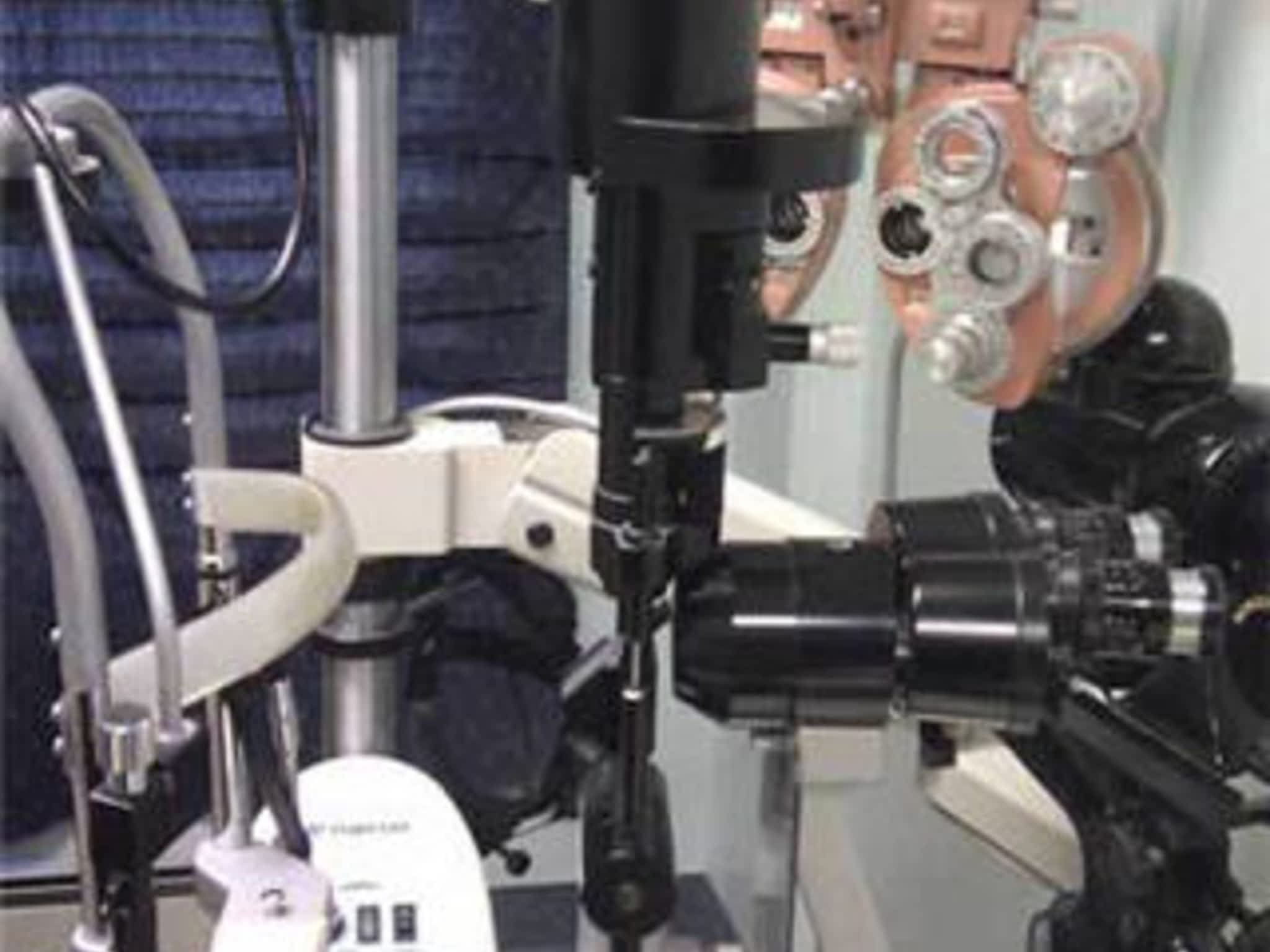 Dr Richard Tye - Barrie, ON - 202-11 Collier St | Canpages