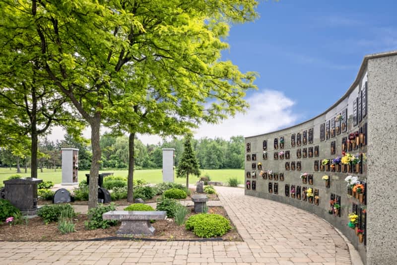 Forest Lawn Funeral Home & Cemetery - London, ON - 2001 Dundas St E ...