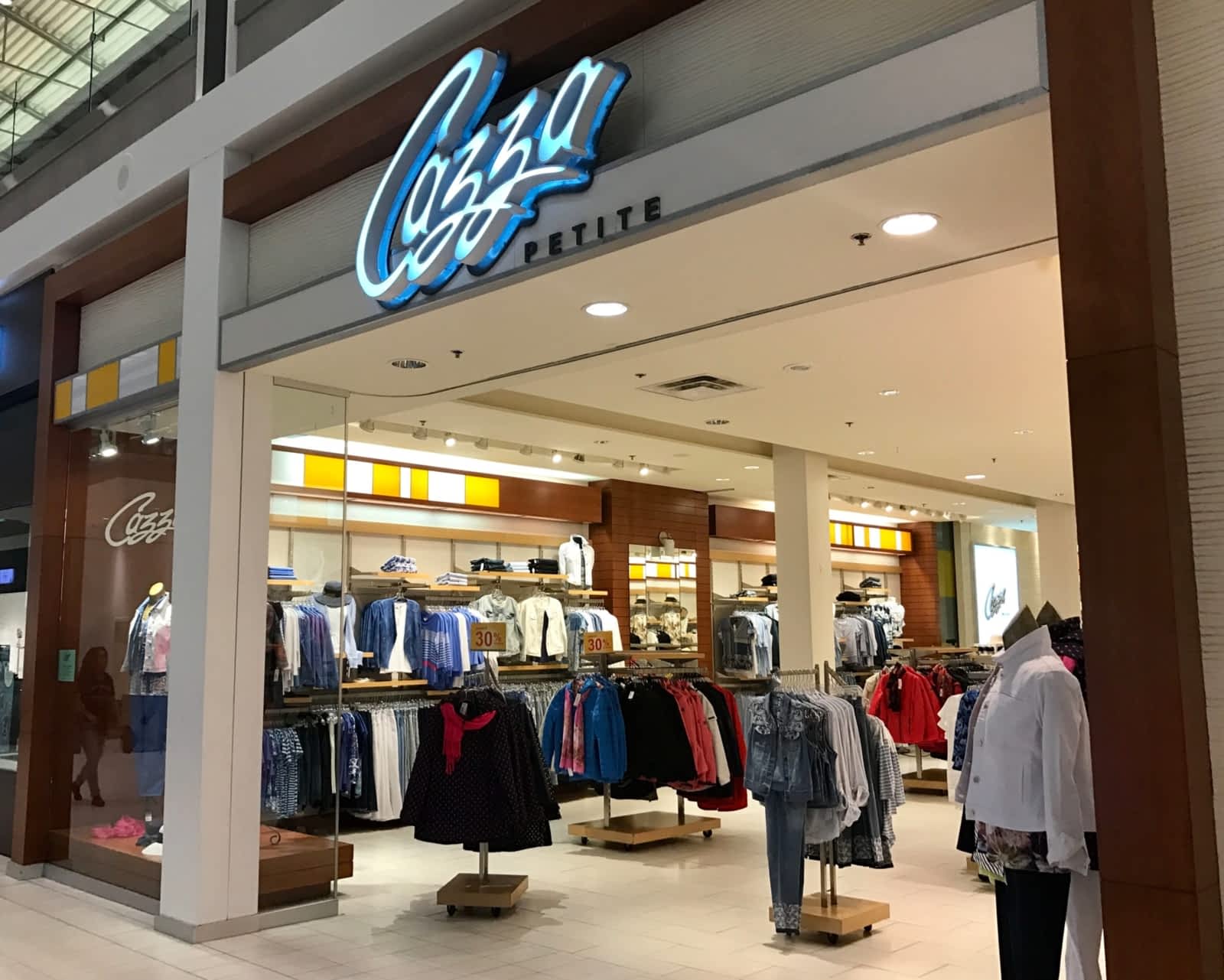 Cazza Petite - 141, boul des Promenades, Saint-Bruno, QC