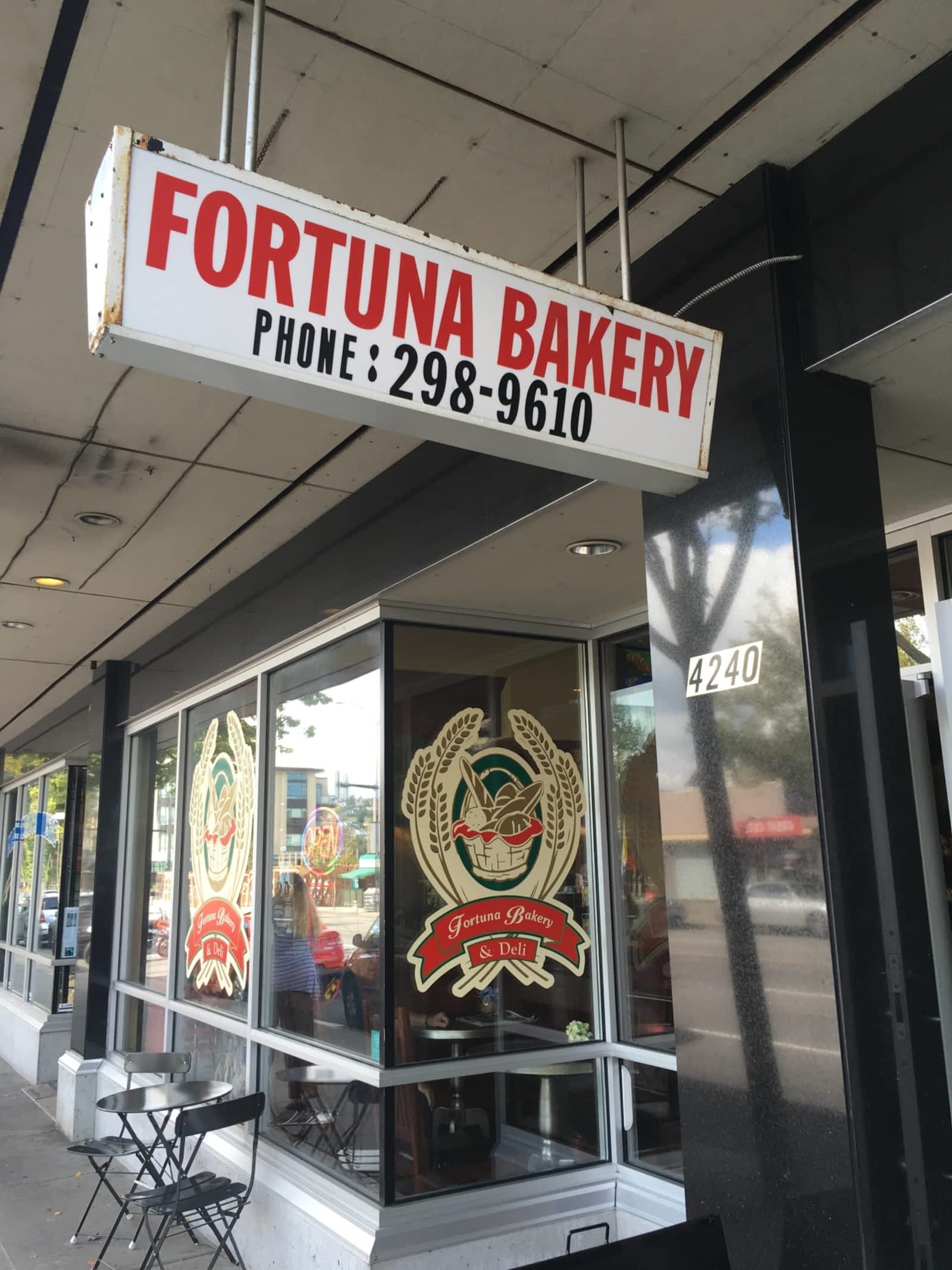 Fortuna Bakery Ltd - Opening Hours - 4240 Hastings St, Burnaby, BC