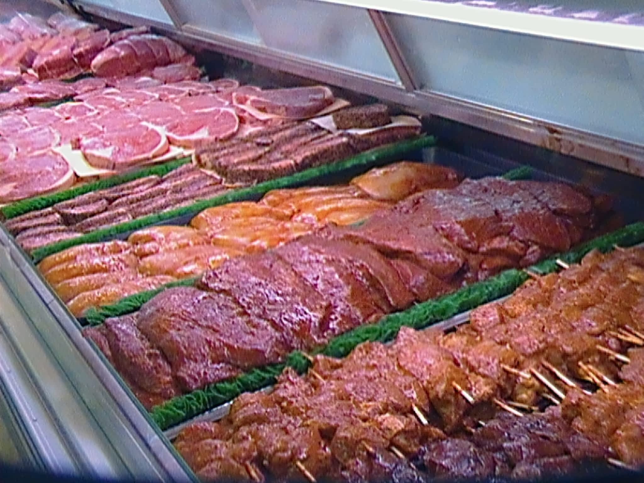 Bob's Ultimate Meats - London, ON - 1712 Dundas St | Canpages