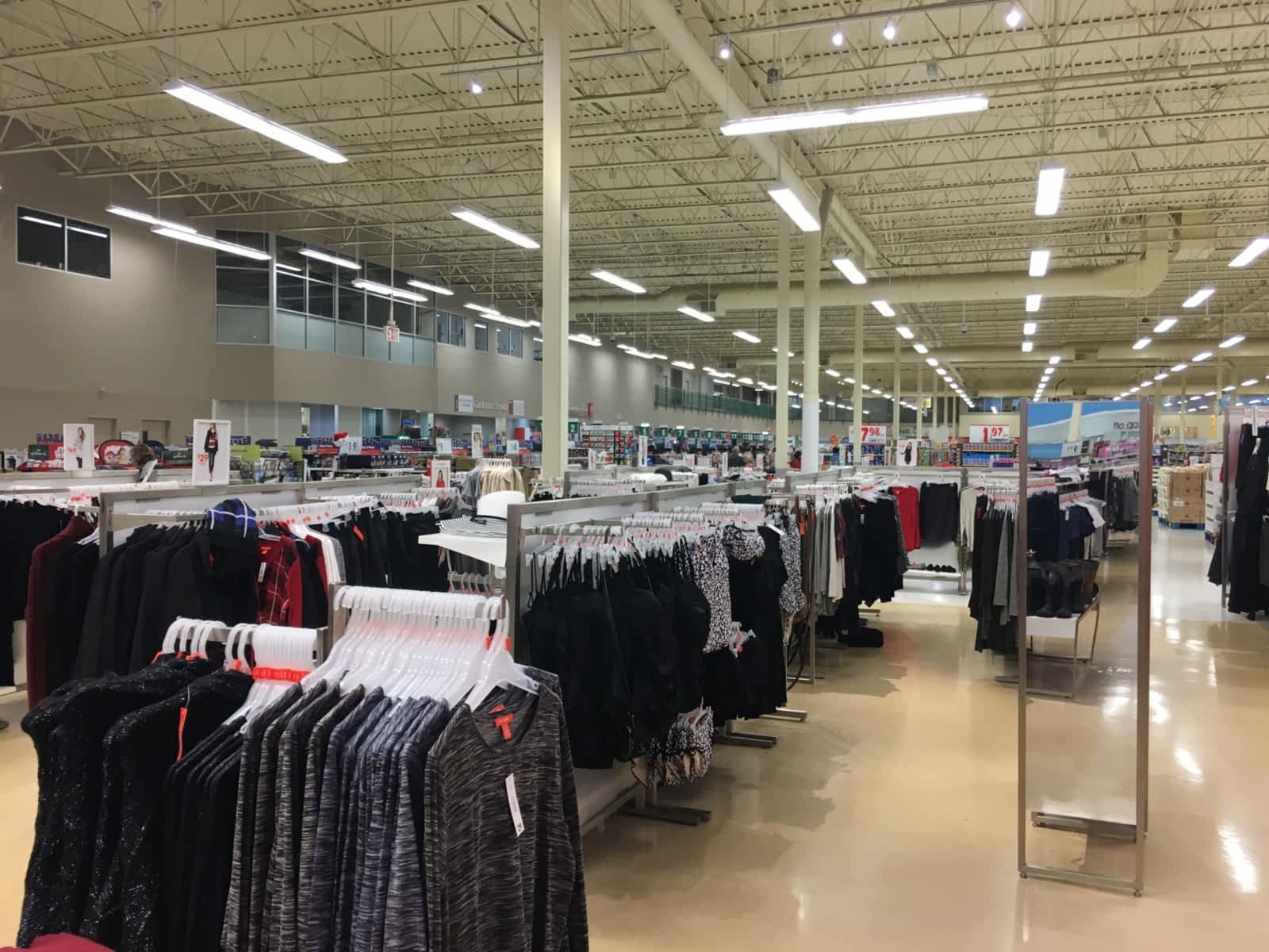 Real Canadian Superstore - Opening Hours - 100 Country Village Rd NE ...