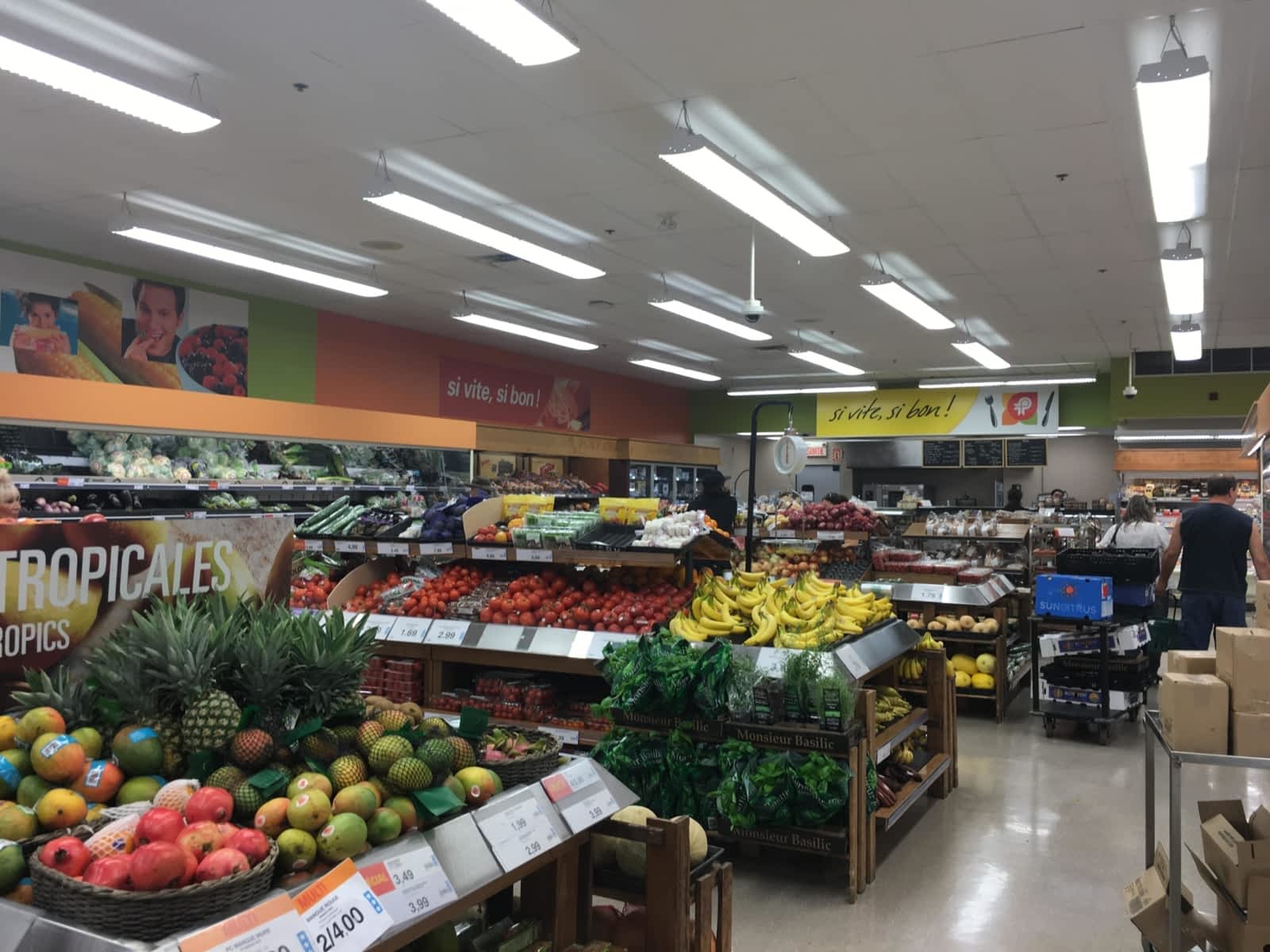 Provigo - Opening Hours - 5595, av de Monkland, Montréal, QC