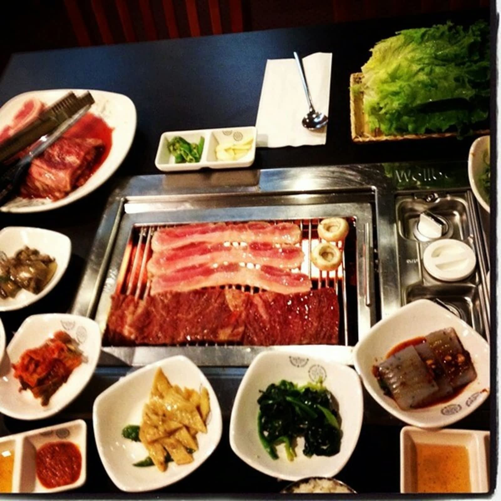 Sariwon Korean Bbq - Opening Hours - 7388 Yonge St, Thornhill, ON