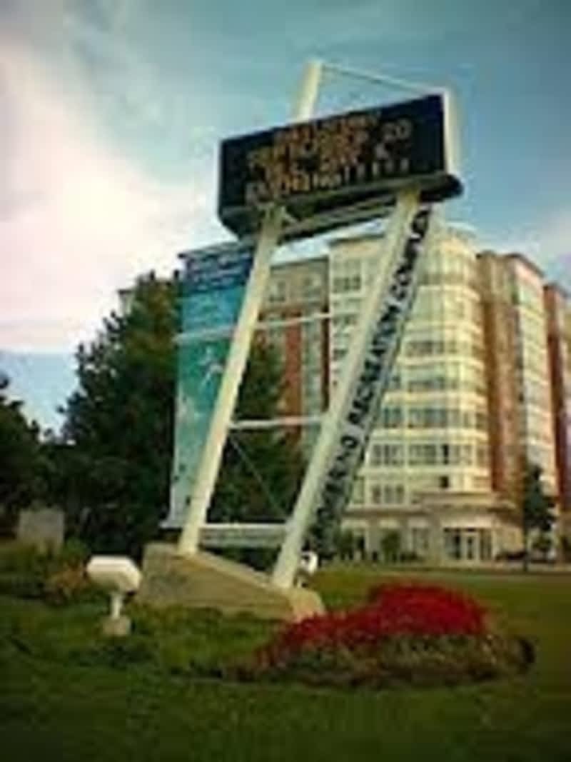 Pickering Recreation Complex - Pickering, ON - 1867 Valley Farm Rd ...