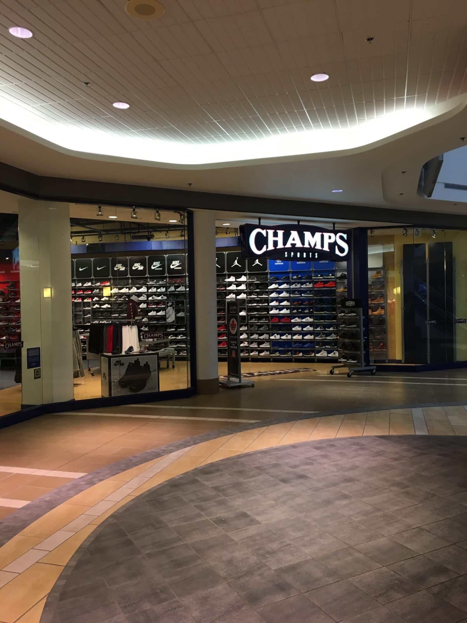 Champs Sports - Opening Hours - 4567 Lougheed Hwy, Burnaby, BC