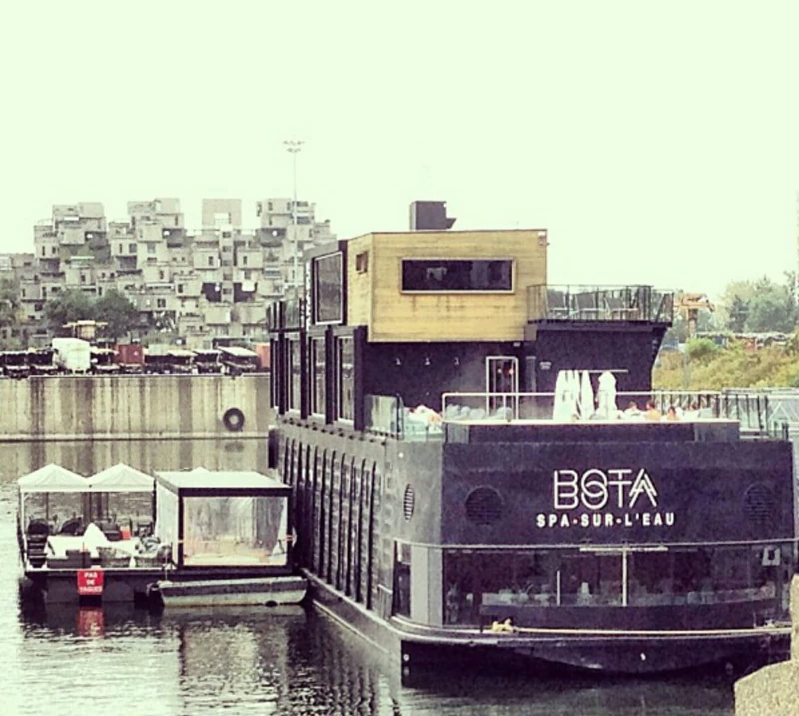 Bota Bota spa-sur-l'eau - Horaire d'ouverture - 358 de la Commune O ...