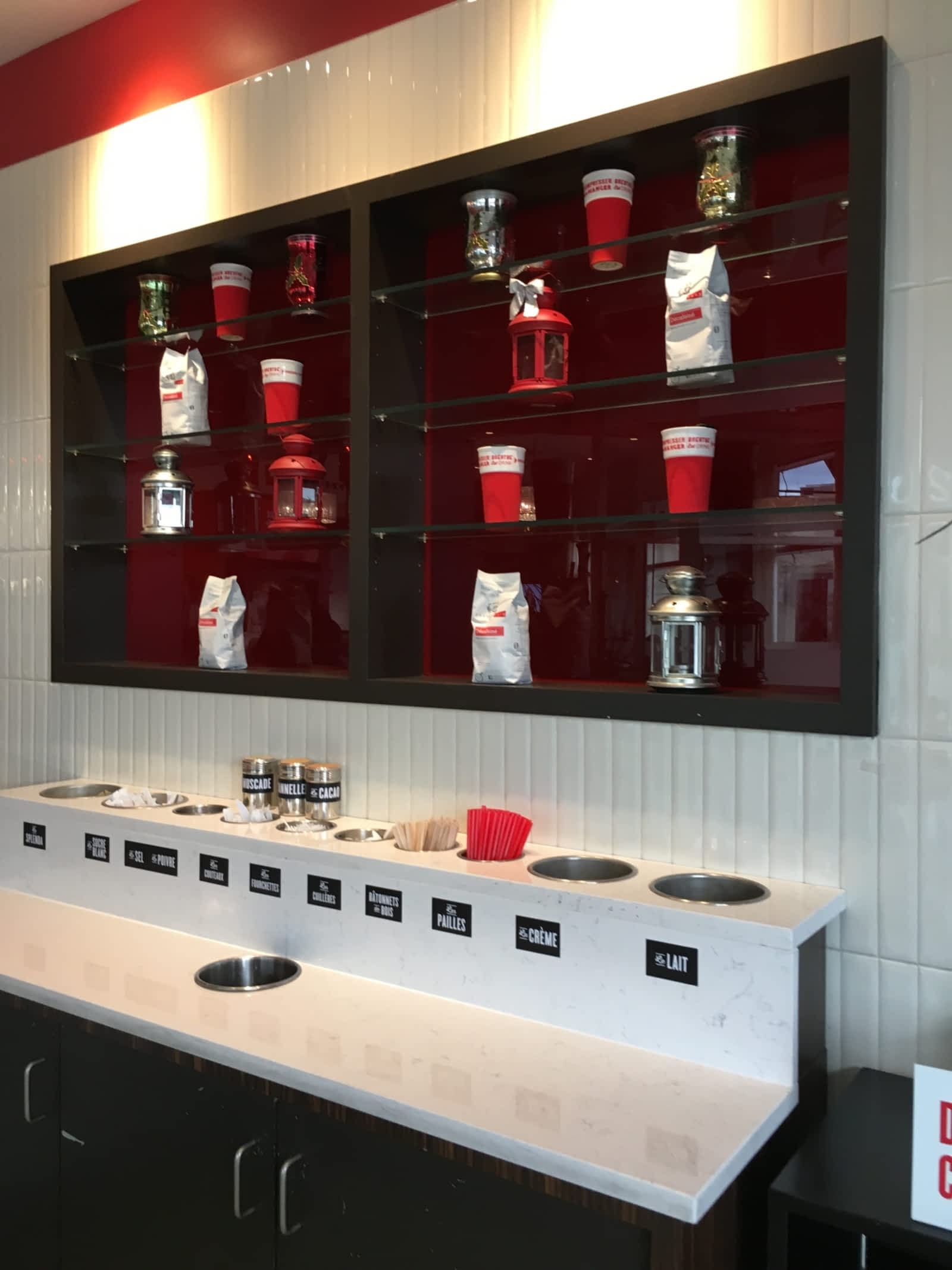 Presse Café - Opening Hours - 20-9380, boul Leduc, Brossard, QC