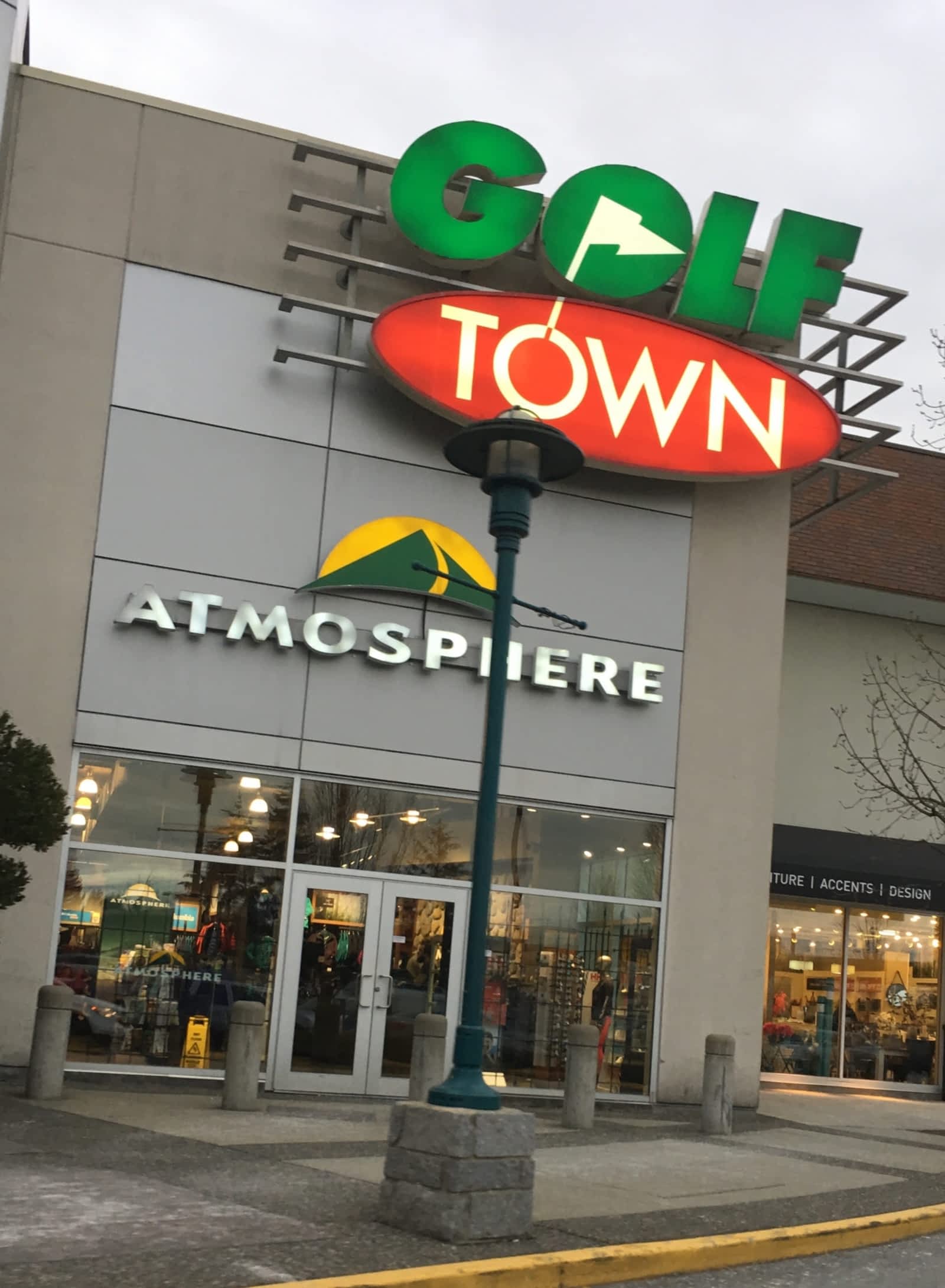 Golf Town - 2141-2929 Barnet Hwy, Coquitlam, BC