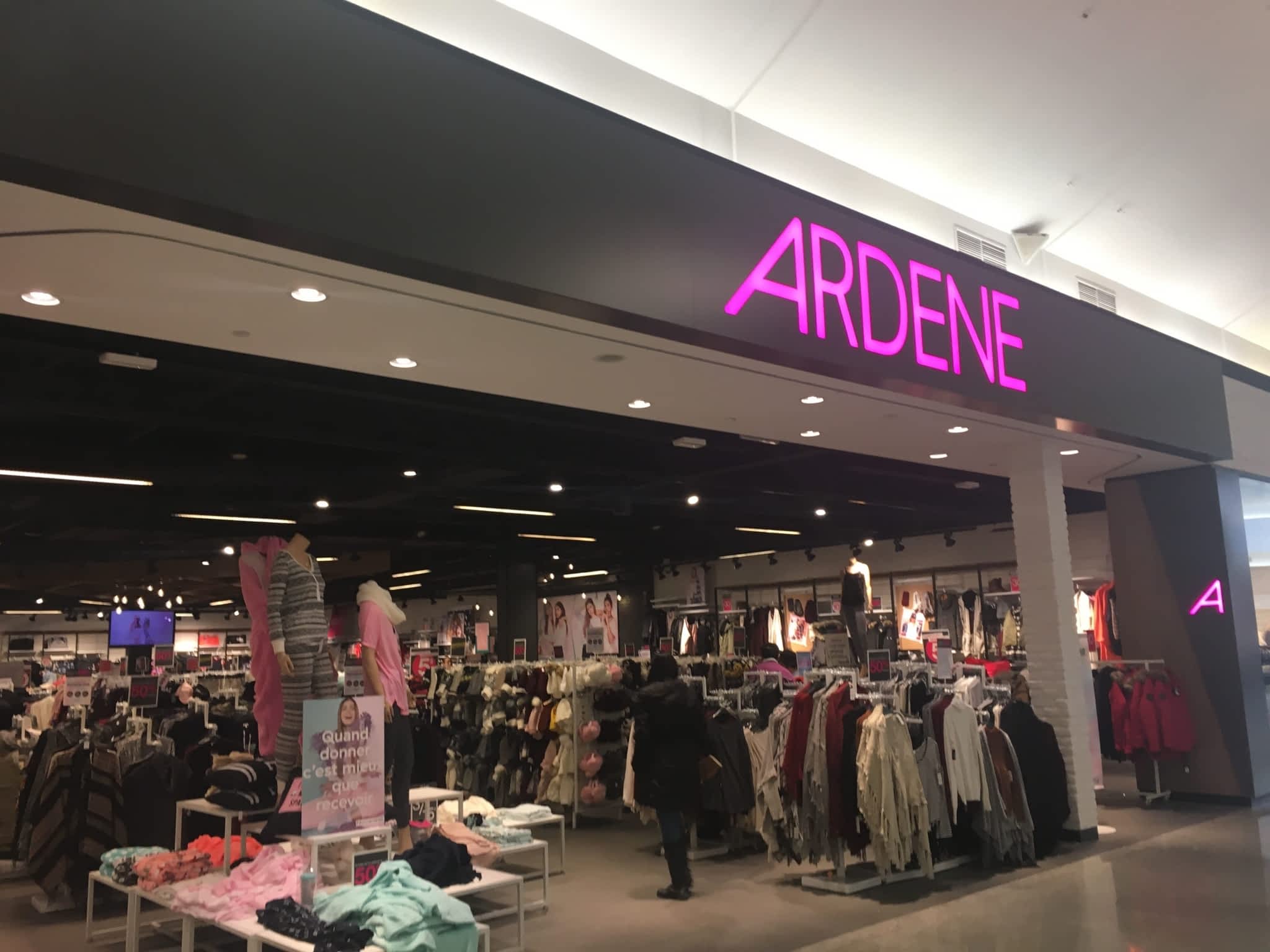 Ardene - Saint-Laurent, QC - 3131 Boulevard de la Côte-Vertu | Canpages