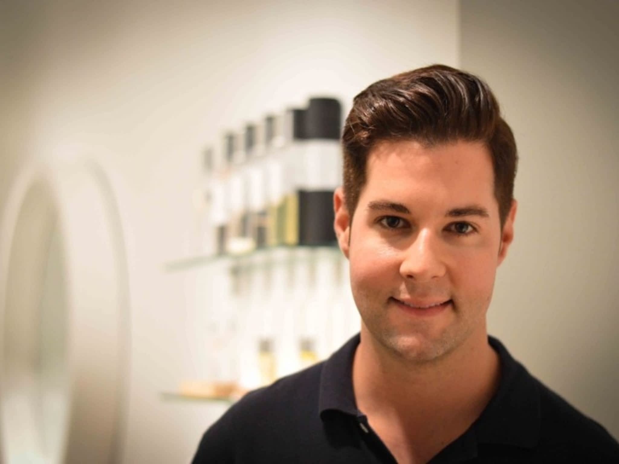 Jacob & Sebastian - Toronto, ON - 622 Queen St W | Canpages