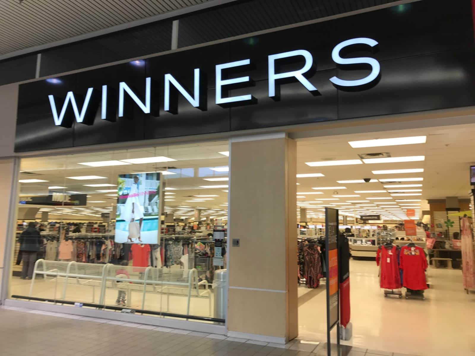 Winners - 6900 boul Décarie, Côte-Saint-Luc, QC