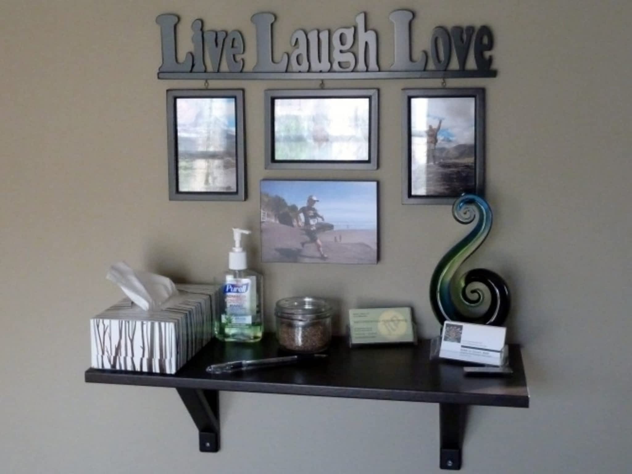 Bobbi Jo Turner RMT - Hamilton, ON - 1 Norwood Rd | Canpages