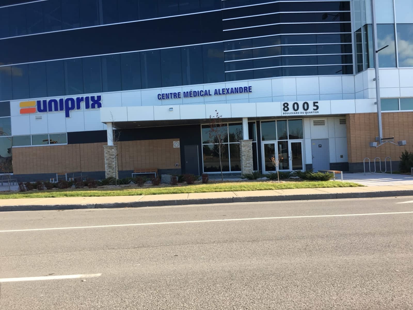 Uniprix Truong Kieu Quyen (Pharmacie Affiliée) - Horaire d'ouverture ...