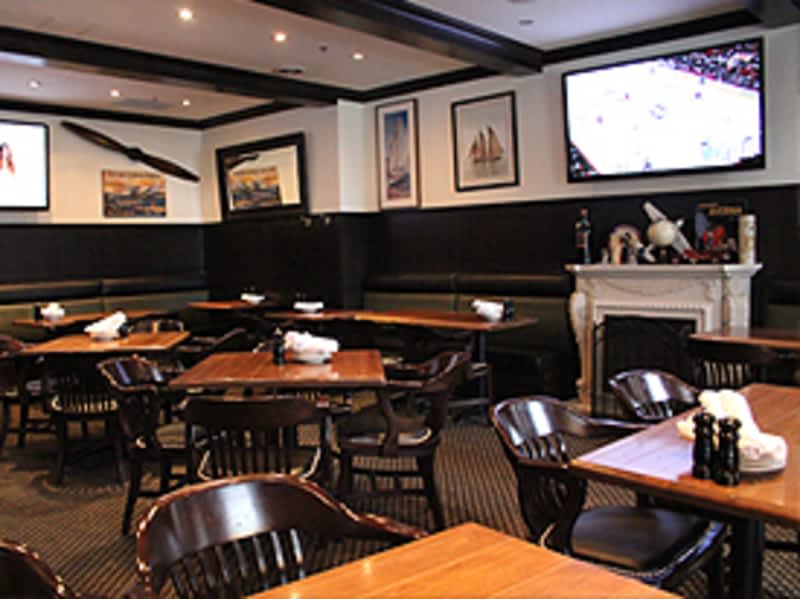 Fox and Fiddle - Toronto, ON - 35 Bay St | Canpages