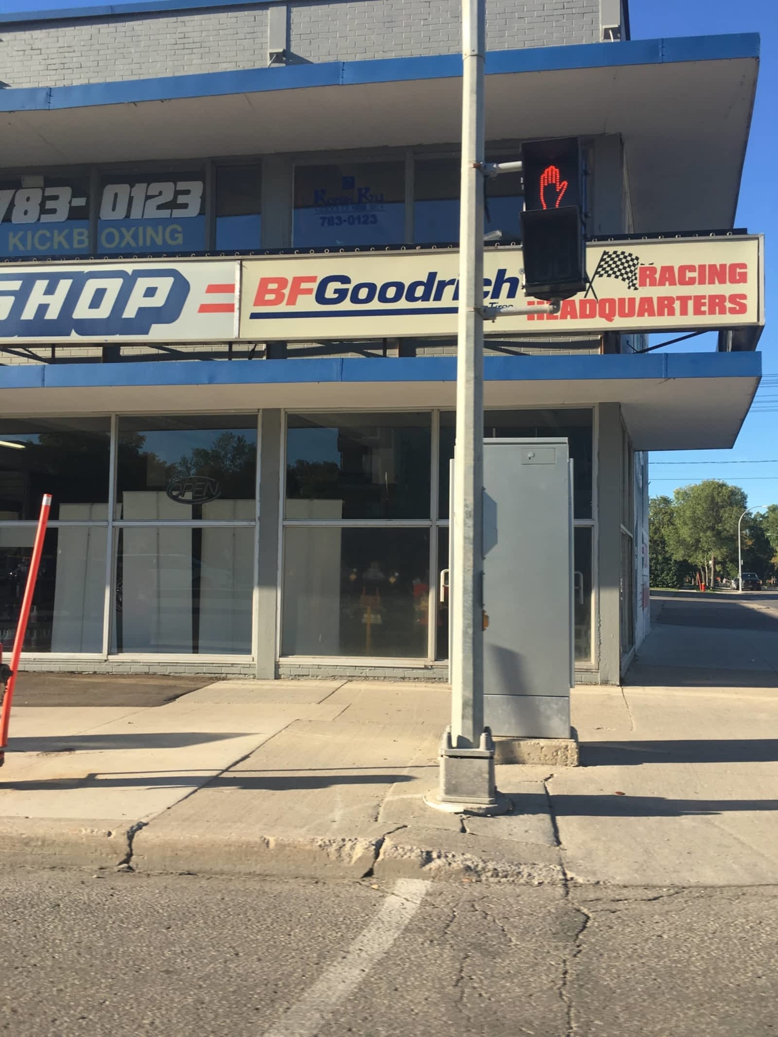 Canadian Super Shop - Opening Hours - 1775 Portage Ave, Winnipeg, MB