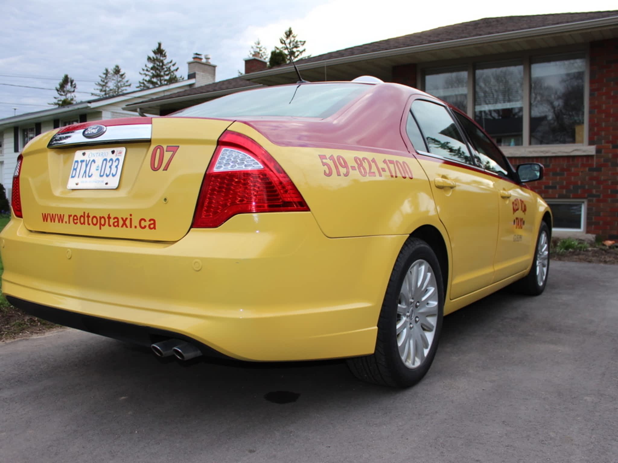 Red Top Taxi Delivery Service - Guelph, ON - 78 Lewis Rd | Canpages