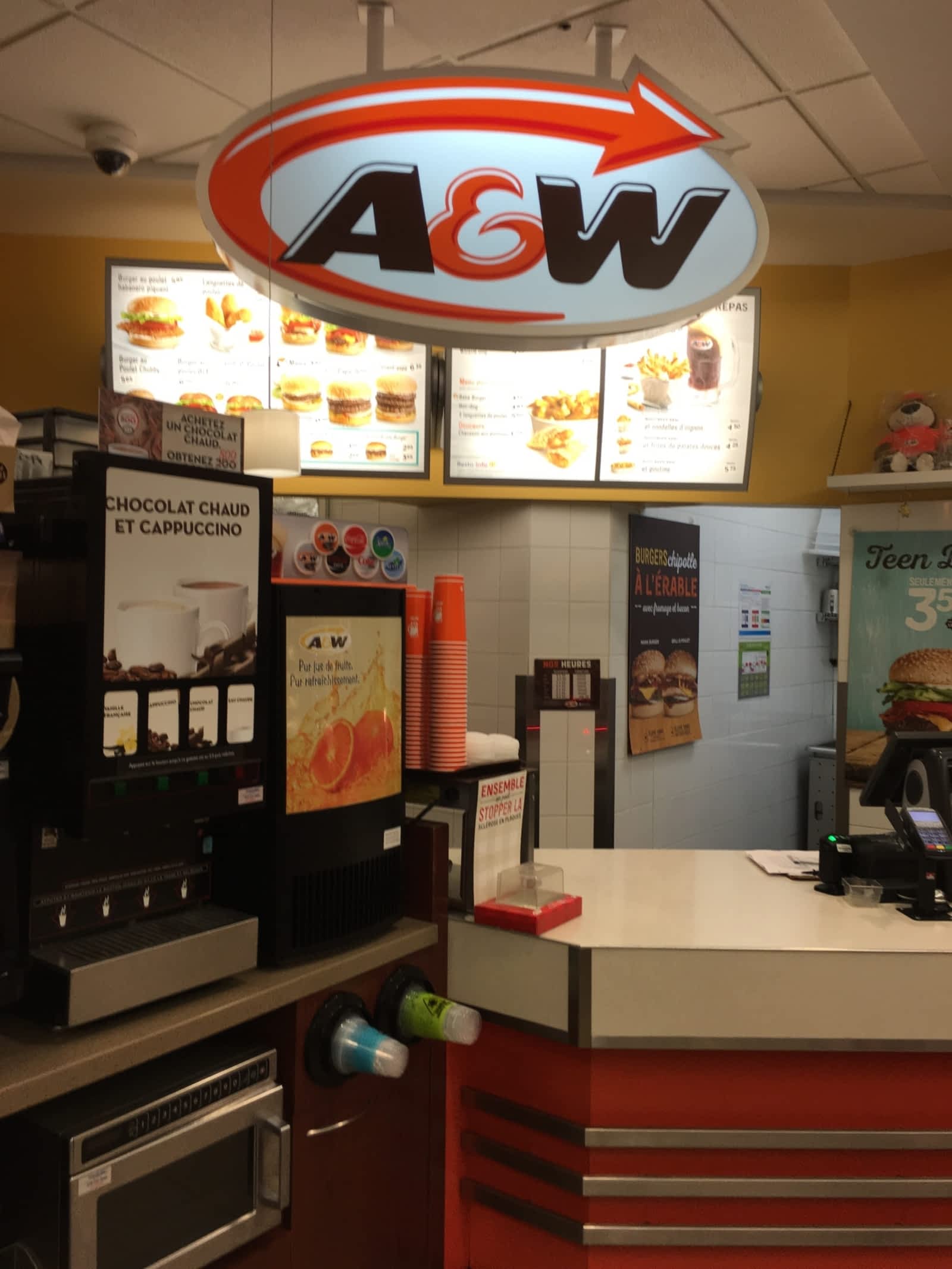 A&W - Opening Hours - 3176 boul Taschereau, Greenfield Park, QC