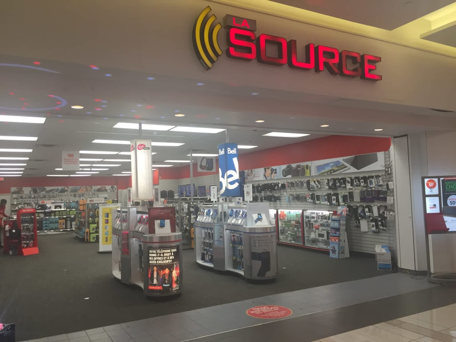 The Source - 374 av Dorval, Dorval, QC