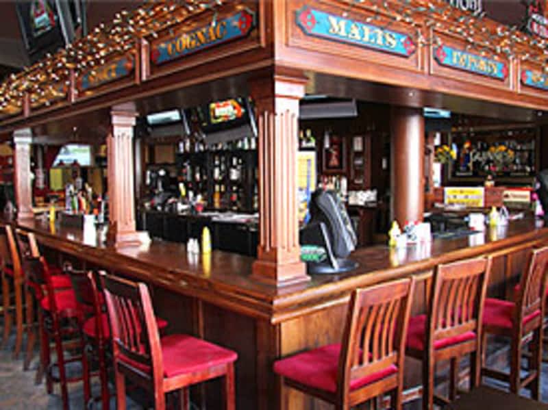 Fox And Fiddle - Toronto, ON - 535 Danforth Ave | Canpages