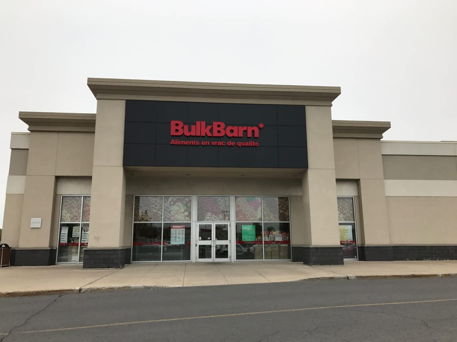 Bulk Barn - 9650 boul Leduc, Brossard, QC