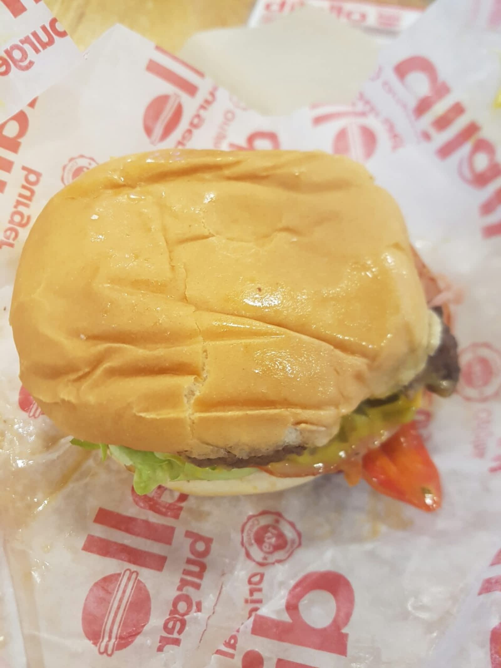 Dilallo Burger - Menu, Hours & Prices - 2851, rue Allard, Montréal, QC