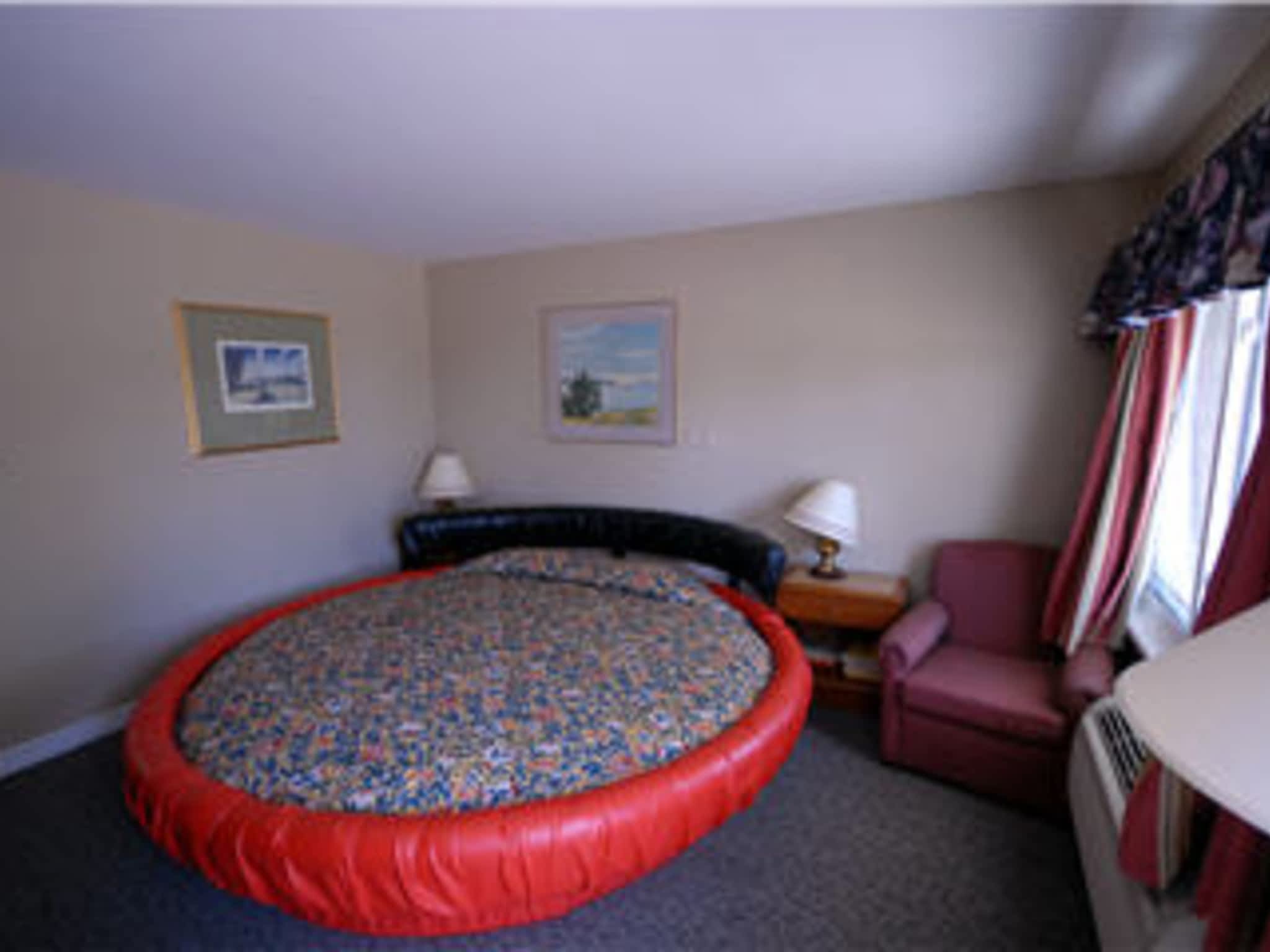 Kitchener Motel - Kitchener, ON - 1485 Victoria St N | Canpages